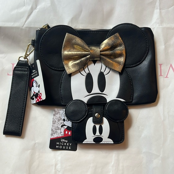 Disney | Bags | Disney X Bioworld Black And Gold Minnie Mouse Clutch ...